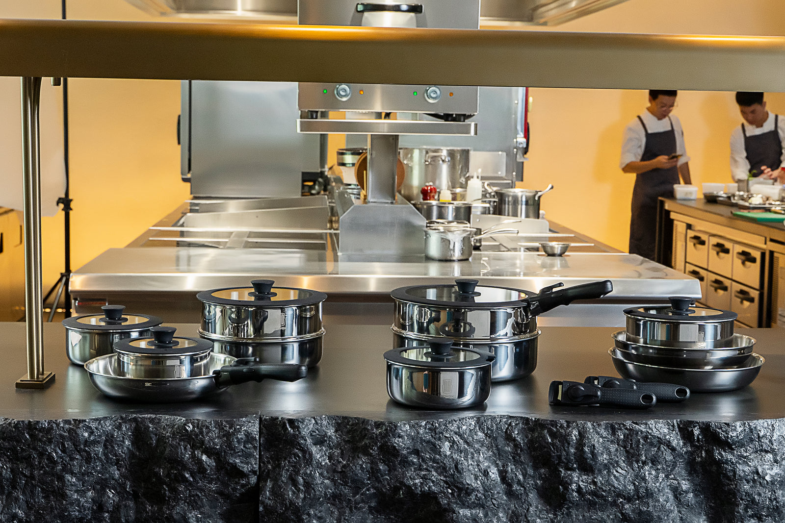 Roydx: Stainless Steel Cookware & More