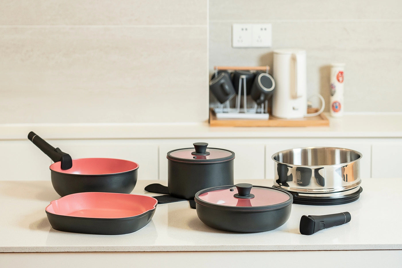 Roydx: Stainless Steel Cookware & More